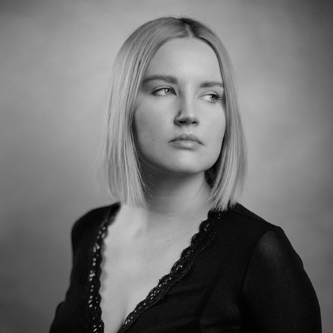 Marta : deux vidéos extraits de son album - Prémonition